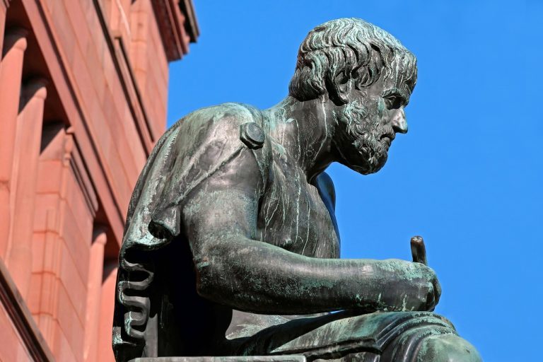 Aristoteles politiska djur ”zoon politikon” – Jurist Richard Langéen